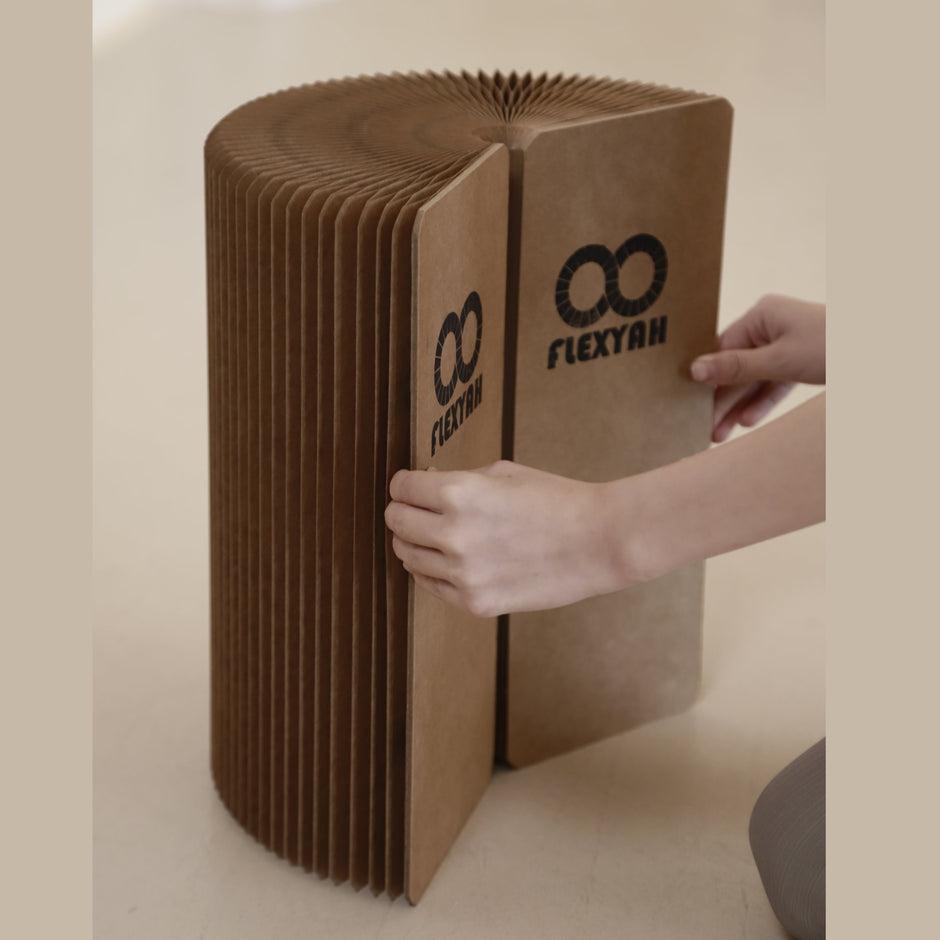 Compass - Round Expandable Table – Expand Furniture